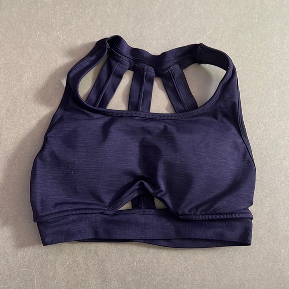 Alphalete | Intimates & Sleepwear | Alphalete Trinity Bra Purple ...